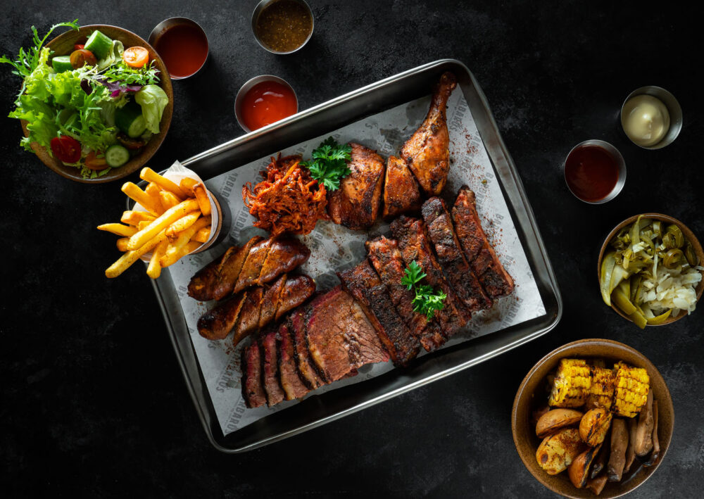 Barbaros Restaurant - Smoked BBQ Meat, Burguers, International Beers ...